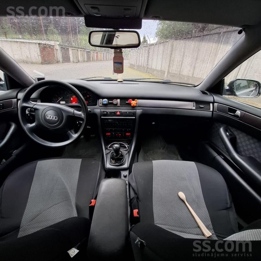 Black Audi A6 2000 in Riga, with an engine capacity of 2.40 L and mileage of 446 thousand km for 1000 €, photo 7 on AUTOMOTO.COM.LV