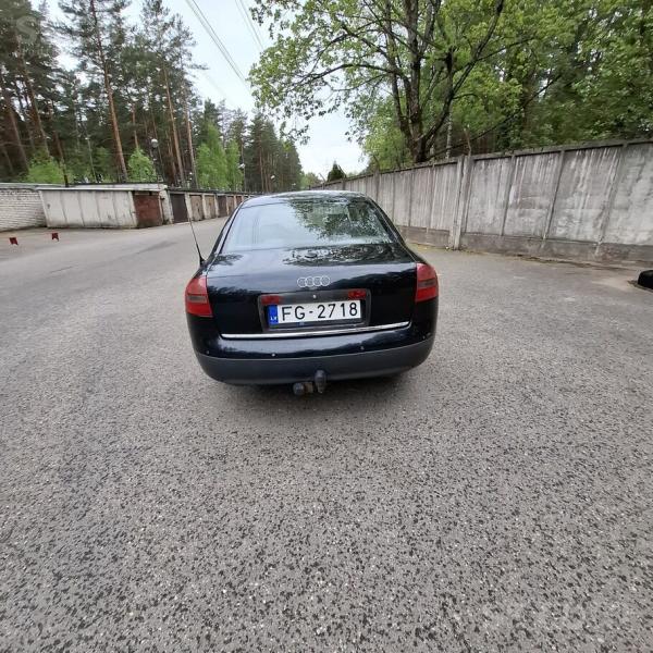 Black Audi A6 2000 in Riga, with an engine capacity of 2.40 L and mileage of 446 thousand km for 1000 €, photo 9 on AUTOMOTO.COM.LV