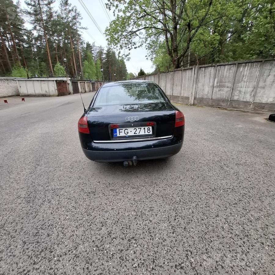 Black Audi A6 2000 in Riga, with an engine capacity of 2.40 L and mileage of 446 thousand km for 1000 €, photo 10 on AUTOMOTO.COM.LV