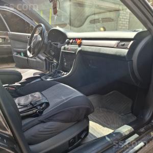 Black Audi A6 2000 in Riga, with an engine capacity of 2.40 L and mileage of 446 thousand km for 1000 €, photo 14 on AUTOMOTO.COM.LV
