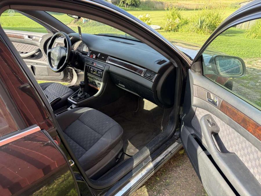 Melns Audi A6 2000 Elektrėnai, ar dzinēja tilpumu 2.50 L un nobraukumu 297 tūkst. km par 1000 €, foto 12 vietnē AUTOMOTO.COM.LV