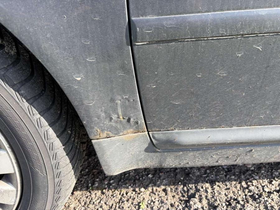 Melns Audi A6 2000 Elektrėnai, ar dzinēja tilpumu 2.50 L un nobraukumu 297 tūkst. km par 1000 €, foto 15 vietnē AUTOMOTO.COM.LV