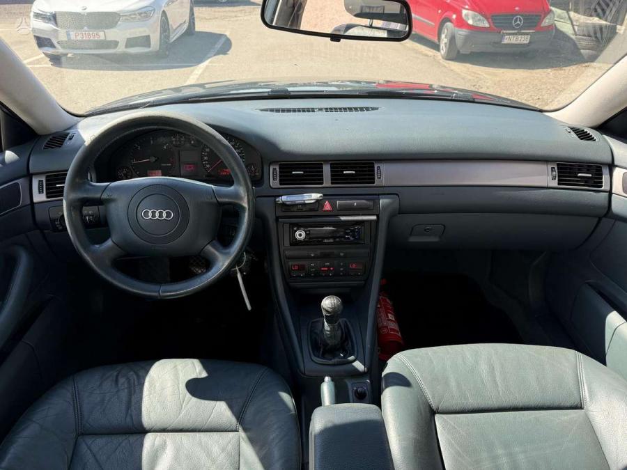Melns Audi A6 2001 Utena, ar dzinēja tilpumu 1.90 L un nobraukumu 268 tūkst. km par 3350 €, foto 10 vietnē AUTOMOTO.COM.LV