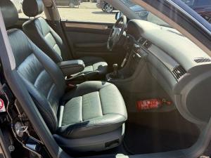 Melns Audi A6 2001 Utena, ar dzinēja tilpumu 1.90 L un nobraukumu 268 tūkst. km par 3350 €, foto 14 vietnē AUTOMOTO.COM.LV