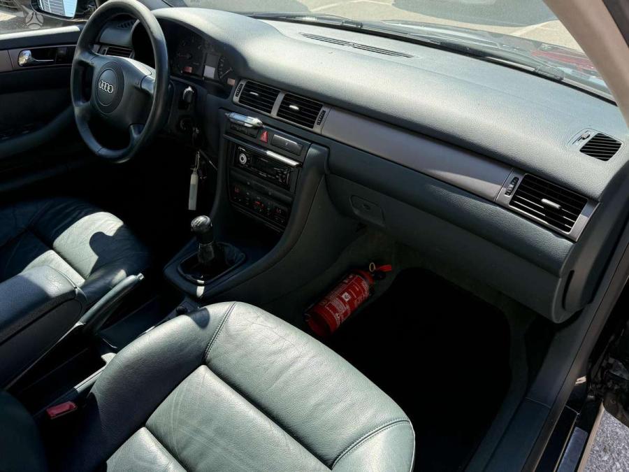 Melns Audi A6 2001 Utena, ar dzinēja tilpumu 1.90 L un nobraukumu 268 tūkst. km par 3350 €, foto 15 vietnē AUTOMOTO.COM.LV