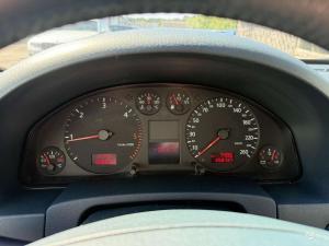 Melns Audi A6 2001 Utena, ar dzinēja tilpumu 1.90 L un nobraukumu 268 tūkst. km par 3350 €, foto 21 vietnē AUTOMOTO.COM.LV