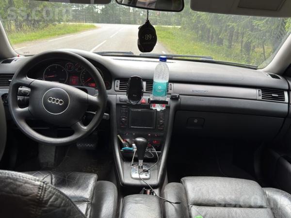 Audi A6 2001 Preiļi vietnē Melns Audi A6 2001 Preiļi, ar dzinēja tilpumu 2.50 L un nobraukumu 338 tūkst. km par 1650 €, foto 11 vietnē AUTOMOTO.COM.LV