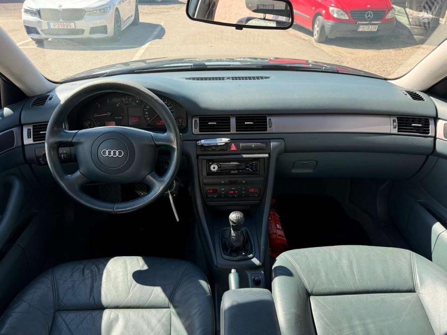 Черный Ауди А6 2001 в Утена, объемом двигателя 1.90 л и пробегом 268 тыс. км за 3299 €, фото 11 на AUTOMOTO.COM.LV