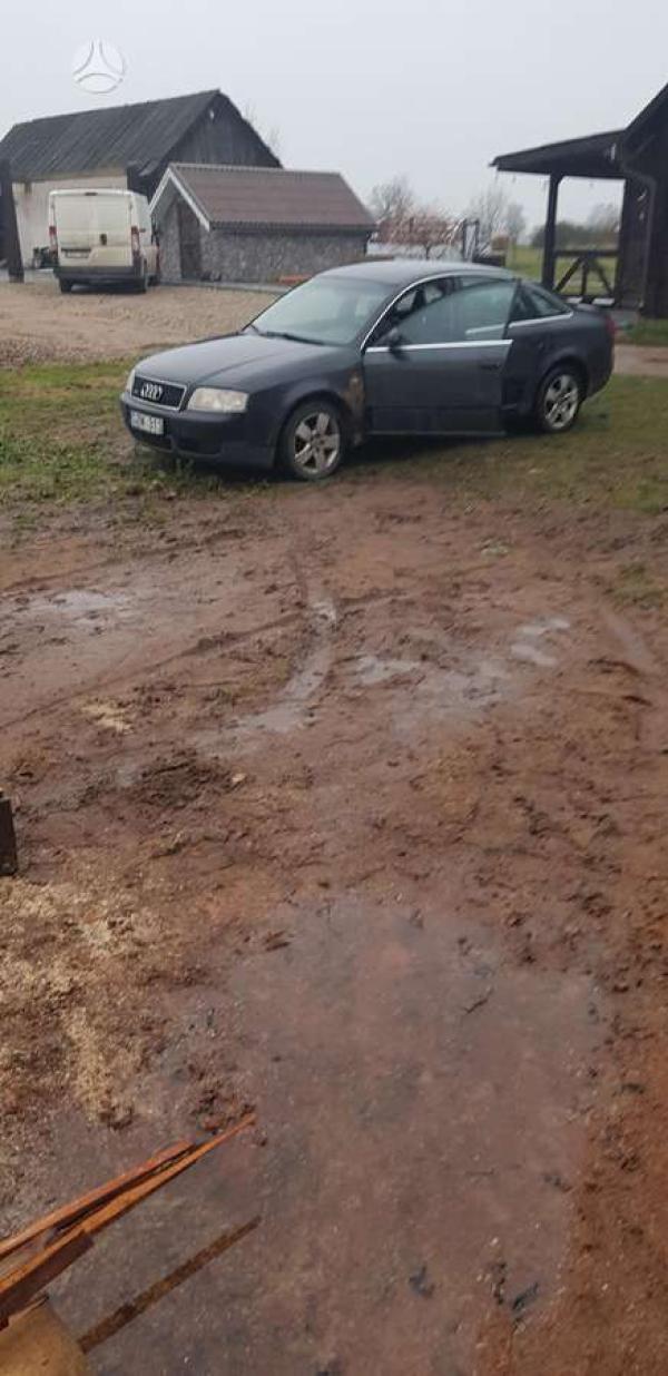 Black Audi A6 2002 in Ukmerge, with an engine capacity of 2.50 L and mileage of 490 thousand km for 600 €, photo 1 on AUTOMOTO.COM.LV
