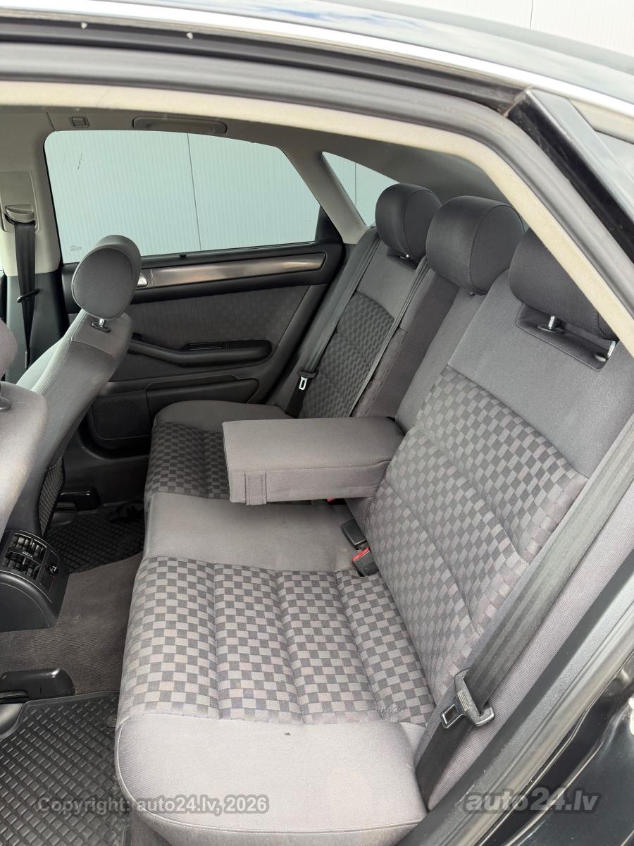 Melns Audi A6 2002 Tartu, ar dzinēja tilpumu 1.80 L un nobraukumu 319 tūkst. km par 1999 €, foto 12 vietnē AUTOMOTO.COM.LV