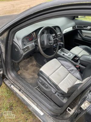 Melns Audi A6 2002 Utena, ar dzinēja tilpumu 2.70 L un nobraukumu 332 tūkst. km par 1350 €, foto 5 vietnē AUTOMOTO.COM.LV