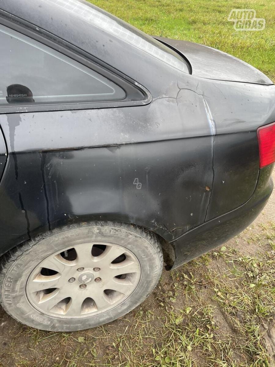 Melns Audi A6 2002 Utena, ar dzinēja tilpumu 2.70 L un nobraukumu 332 tūkst. km par 1350 €, foto 8 vietnē AUTOMOTO.COM.LV