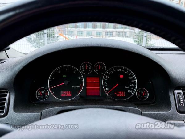 Melns Audi A6 2003 Tallina, ar dzinēja tilpumu 3.00 L un nobraukumu 460 tūkst. km par 1700 €, foto 11 vietnē AUTOMOTO.COM.LV