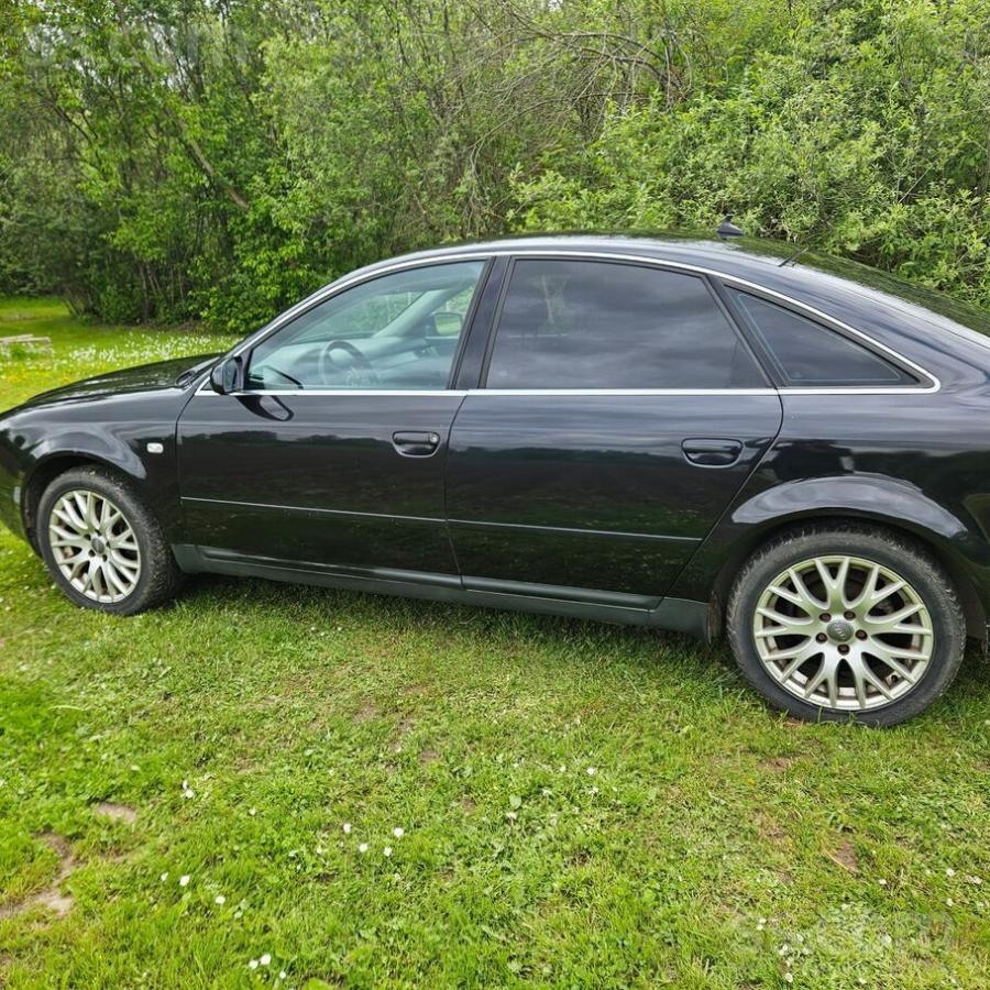 Melns Audi A6 2003 Daugavpils, ar dzinēja tilpumu 2.50 L un nobraukumu 341 tūkst. km par 1500 €, foto 3 vietnē AUTOMOTO.COM.LV
