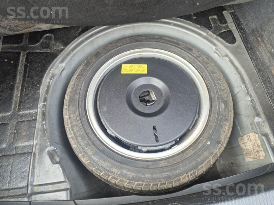 Melns Audi A6 2003 Liepāja, ar dzinēja tilpumu 1.90 L un nobraukumu 279 tūkst. km par 1600 €, foto 22 vietnē AUTOMOTO.COM.LV