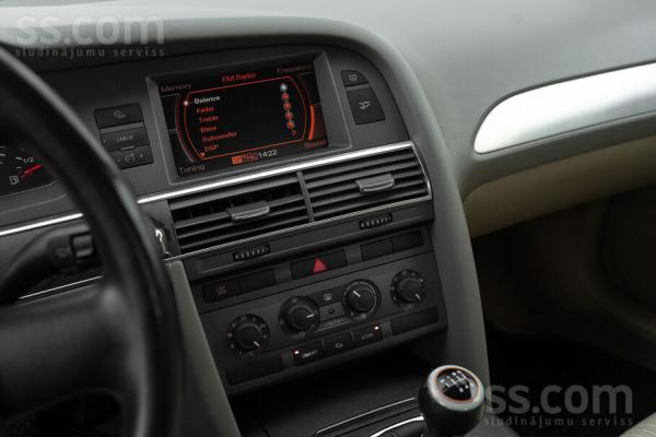 Melns Audi A6 2004 Rīga, ar dzinēja tilpumu 2.40 L un nobraukumu 336 tūkst. km par 2500 €, foto 11 vietnē AUTOMOTO.COM.LV