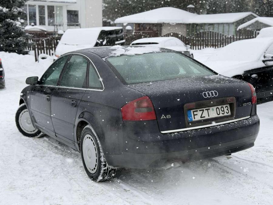 Black Audi A6 2004 in Utena, with an engine capacity of 1.90 L and mileage of 330 thousand km for 1990 €, photo 5 on AUTOMOTO.COM.LV