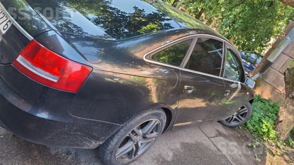 Melns Audi A6 2004 Rīga, ar dzinēja tilpumu 2.70 L un nobraukumu 282 tūkst. km par 3050 €, foto 7 vietnē AUTOMOTO.COM.LV