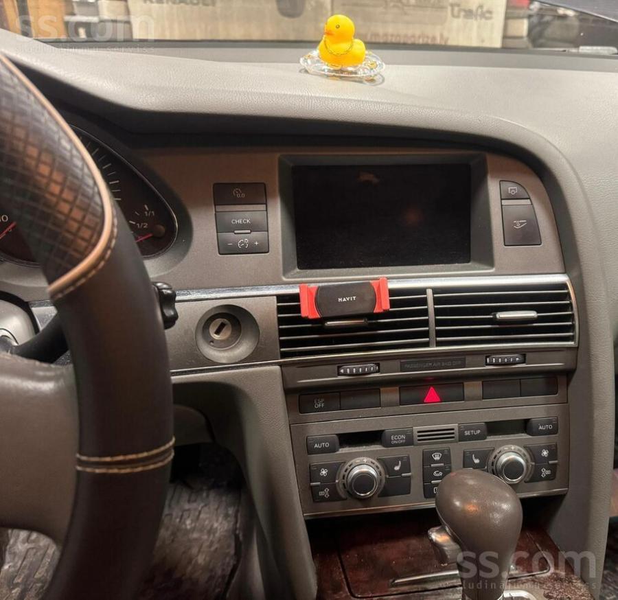 Черный Ауди А6 2004 в Рига, объемом двигателя 3.20 л и пробегом 224 тыс. км за 1200 €, фото 5 на AUTOMOTO.COM.LV