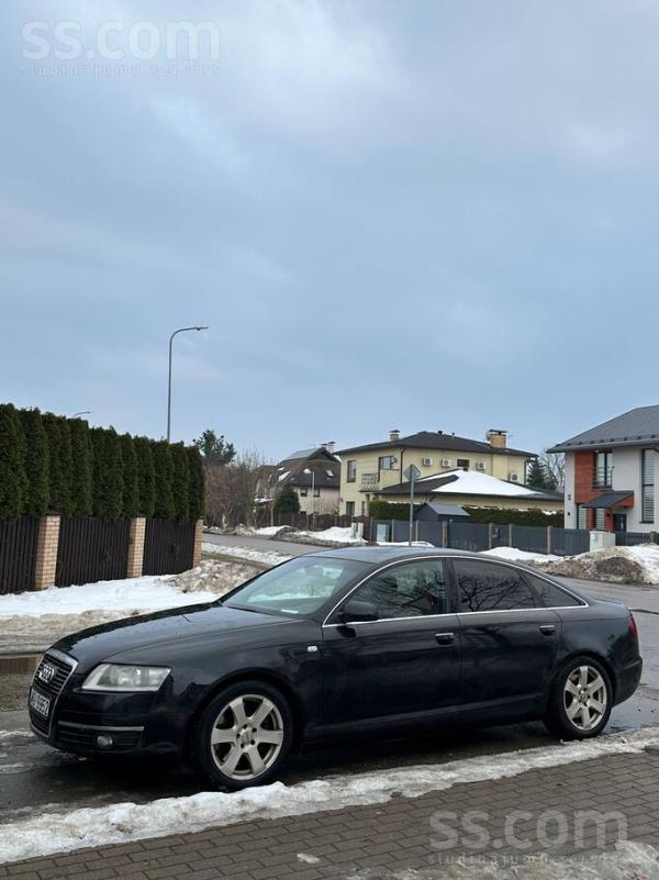 Melns Audi A6 2004 Rīga, ar dzinēja tilpumu 3.00 L un nobraukumu 341 tūkst. km par 2500 €, foto 1 vietnē AUTOMOTO.COM.LV