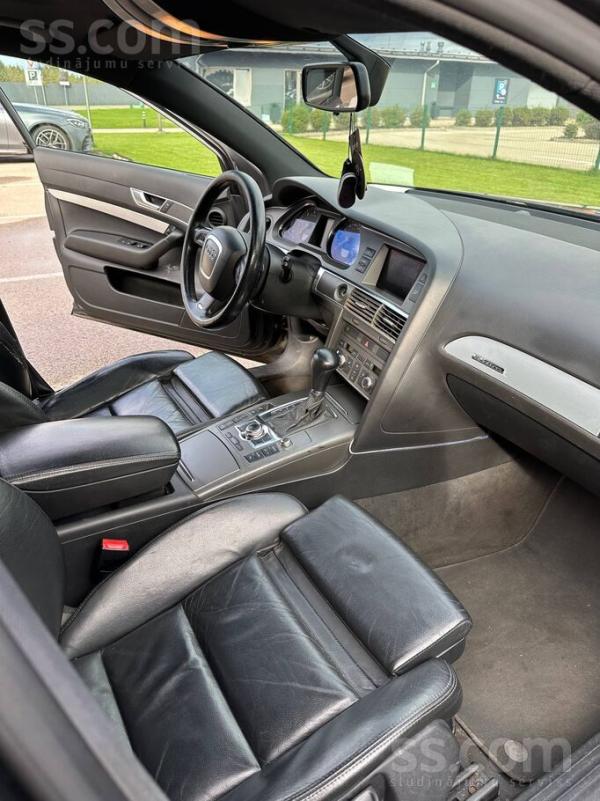 Black Audi A6 2004 in Riga, with an engine capacity of 3.00 L and mileage of 341 thousand km for 2500 €, photo 6 on AUTOMOTO.COM.LV