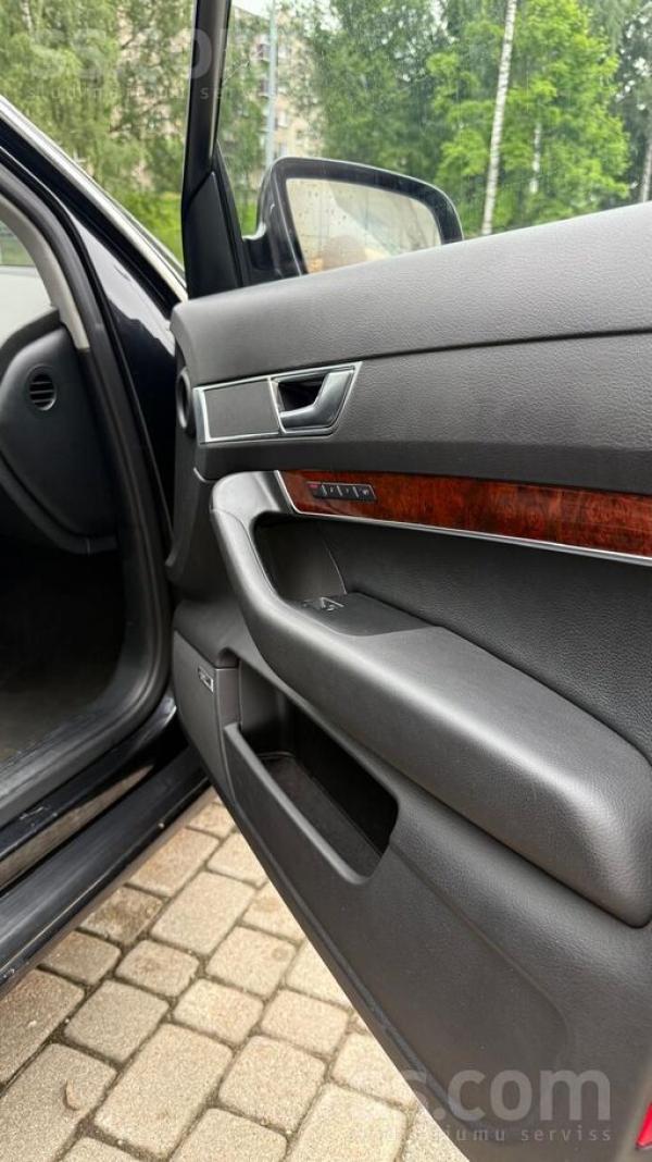 Black Audi A6 2004 in Rezekne, with an engine capacity of 3.00 L and mileage of 355 thousand km for 3100 €, photo 7 on AUTOMOTO.COM.LV