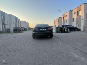 Черный Ауди А6 2004 в Каунас, объемом двигателя 1.97 л и пробегом 438 тыс. км за 2750 €, фото 7 на AUTOMOTO.COM.LV