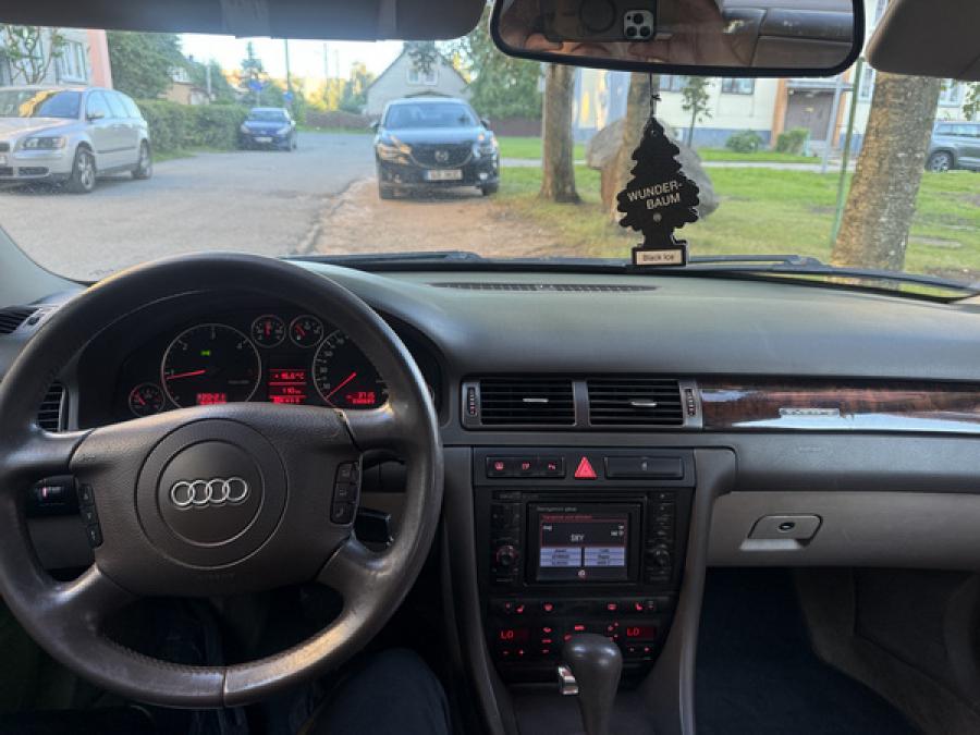 Black Audi A6 2004 in Kohtla-Jarve, with an engine capacity of 1.90 L and mileage of 331 thousand km for 1699 €, photo 4 on AUTOMOTO.COM.LV