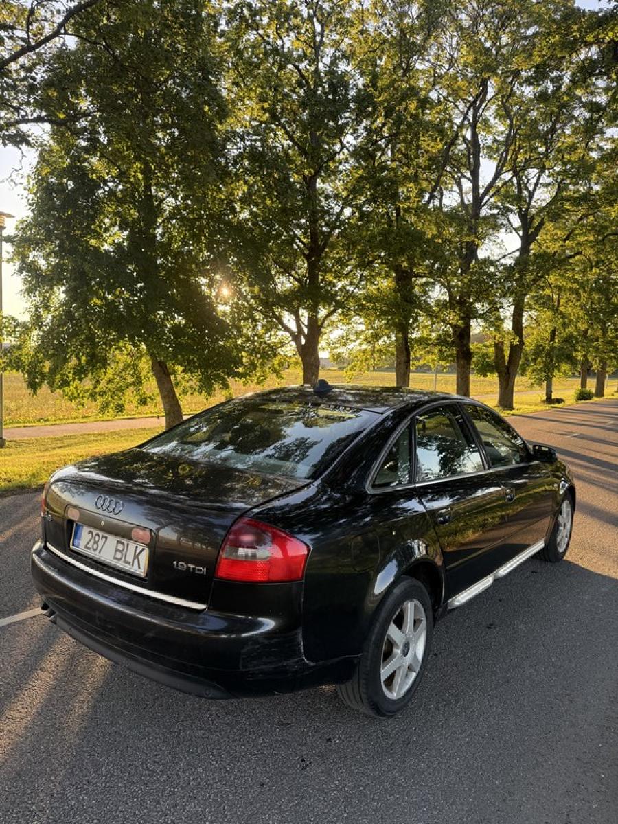 Black Audi A6 2004 in Kohtla-Jarve, with an engine capacity of 1.90 L and mileage of 331 thousand km for 1699 €, photo 11 on AUTOMOTO.COM.LV