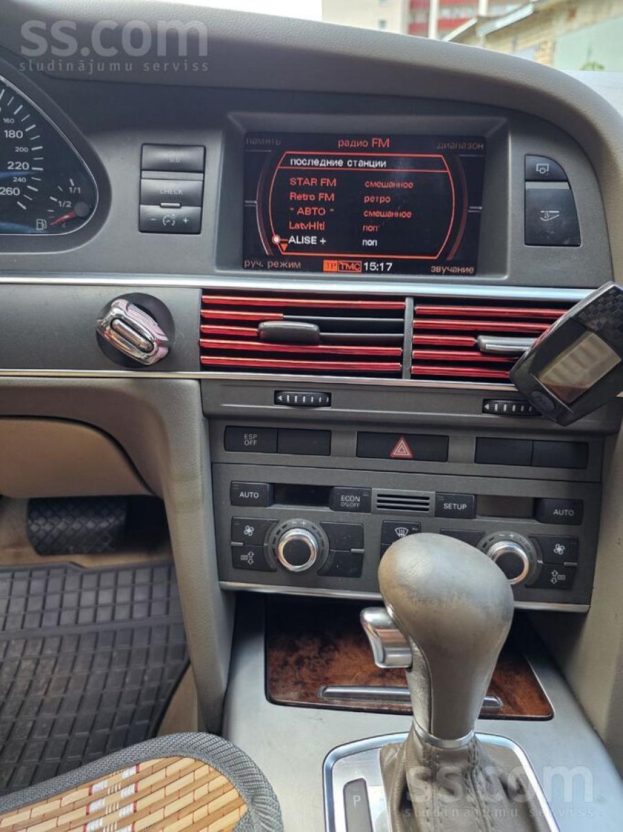 Black Audi A6 2004 in Daugavpils, with an engine capacity of 3.00 L and mileage of 321 thousand km for 3200 €, photo 5 on AUTOMOTO.COM.LV