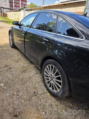 Black Audi A6 2004 in Daugavpils, with an engine capacity of 3.00 L and mileage of 321 thousand km for 3200 €, photo 11 on AUTOMOTO.COM.LV