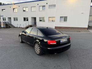 Черный Ауди А6 2004 в Таллин, объемом двигателя 3.00 л и пробегом 411 тыс. км за 1799 €, фото 4 на AUTOMOTO.COM.LV