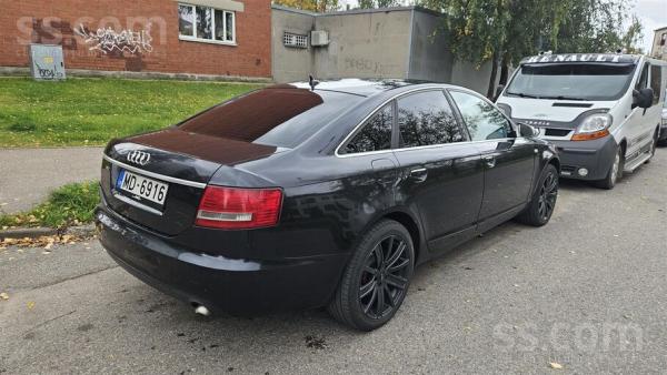Melns Audi A6 2004 Daugavpils, ar dzinēja tilpumu 3.00 L un nobraukumu 341 tūkst. km par 1900 €, foto 3 vietnē AUTOMOTO.COM.LV