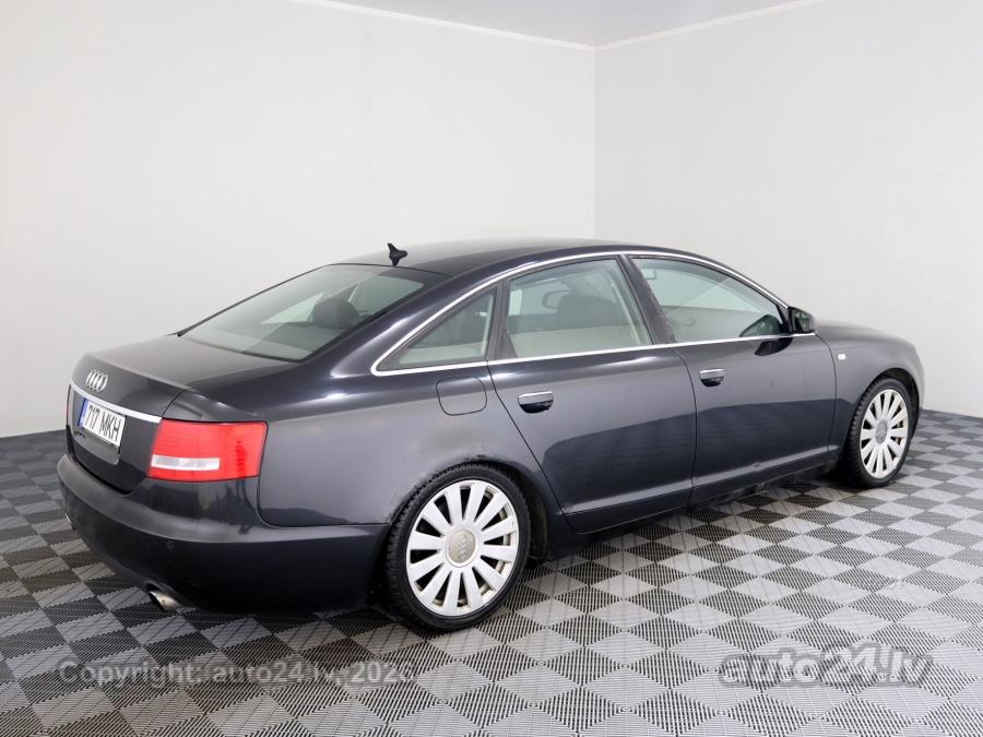 Melns Audi A6 2004 Tallina, ar dzinēja tilpumu 3.10 L un nobraukumu 419 tūkst. km par 999 €, foto 4 vietnē AUTOMOTO.COM.LV