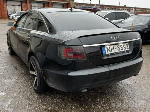 Black Audi A6 2005 in Daugavpils, with an engine capacity of 3.00 L and mileage of 0 thousand km for 3500 €, photo 4 on AUTOMOTO.COM.LV