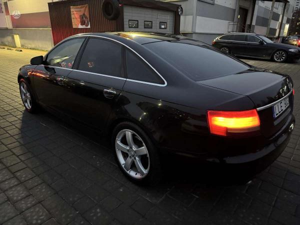 Melns Audi A6 2005 Viļņa, ar dzinēja tilpumu 1.97 L un nobraukumu 300 tūkst. km par 1680 €, foto 4 vietnē AUTOMOTO.COM.LV