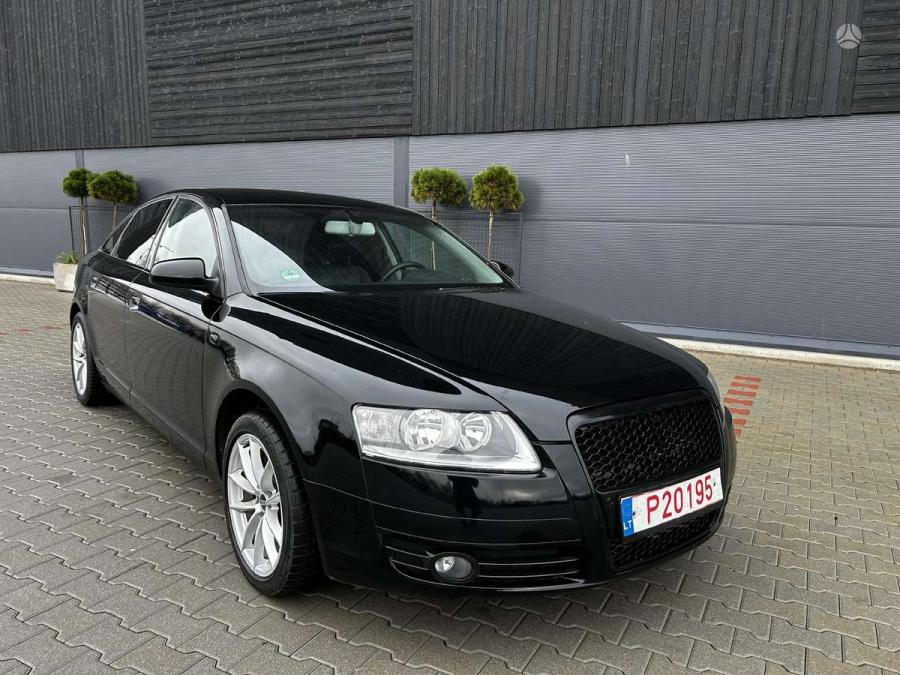 Black Audi A6 2005 in Siauliai, with an engine capacity of 2.39 L and mileage of 266 thousand km for 2690 €, photo 4 on AUTOMOTO.COM.LV