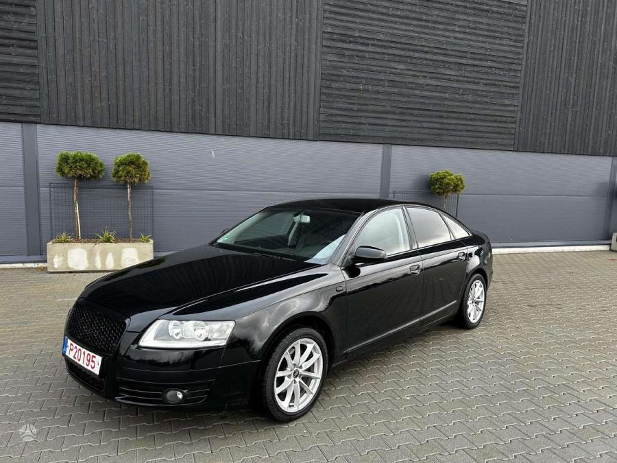 Black Audi A6 2005 in Siauliai, with an engine capacity of 2.39 L and mileage of 266 thousand km for 2690 €, photo 5 on AUTOMOTO.COM.LV