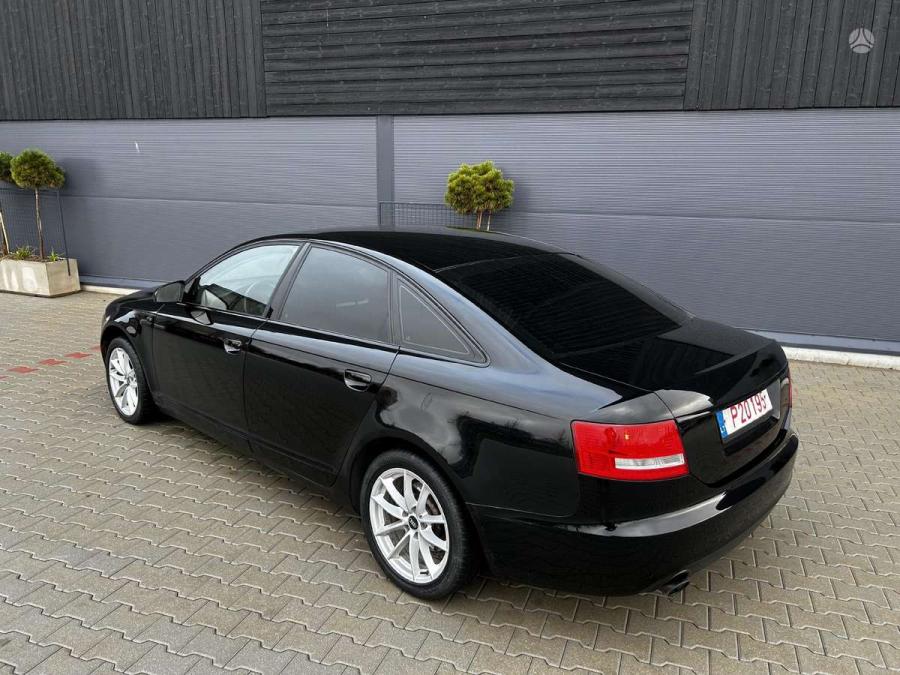 Black Audi A6 2005 in Siauliai, with an engine capacity of 2.39 L and mileage of 266 thousand km for 2690 €, photo 10 on AUTOMOTO.COM.LV