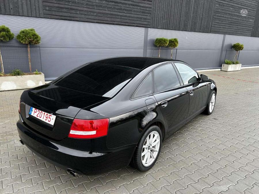 Black Audi A6 2005 in Siauliai, with an engine capacity of 2.39 L and mileage of 266 thousand km for 2690 €, photo 11 on AUTOMOTO.COM.LV