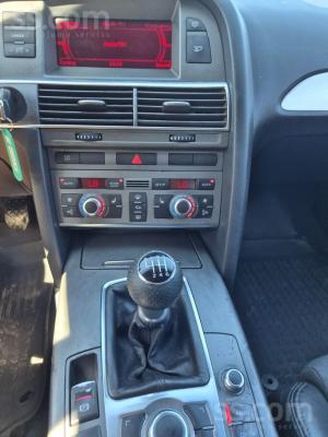 Melns Audi A6 2005 Rīga, ar dzinēja tilpumu 2.70 L un nobraukumu 358 tūkst. km par 2190 €, foto 13 vietnē AUTOMOTO.COM.LV