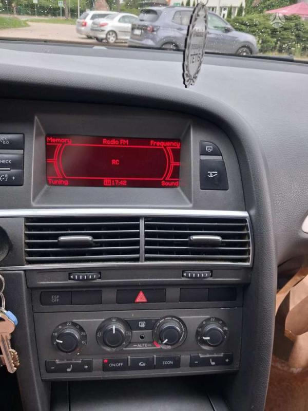 Черный Ауди А6 2005 в Каунас, объемом двигателя 2.70 л и пробегом 358 тыс. км за 2200 €, фото 8 на AUTOMOTO.COM.LV