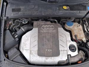 Black Audi A6 2005 in Kaunas, with an engine capacity of 2.70 L and mileage of 358 thousand km for 2200 €, photo 16 on AUTOMOTO.COM.LV