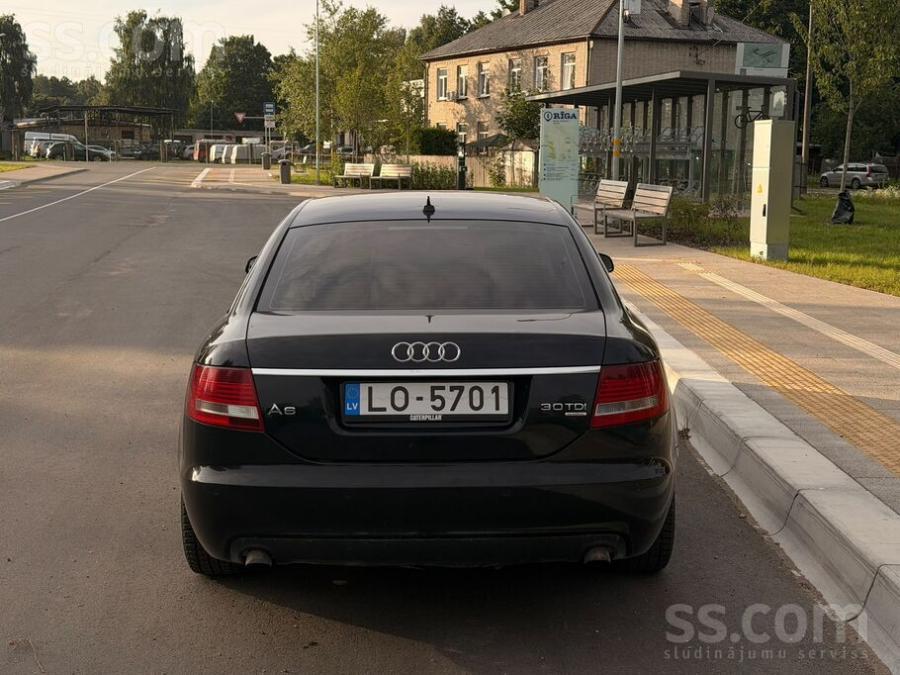 Black Audi A6 2005 in Riga, with an engine capacity of 3.00 L and mileage of 239 thousand km for 3200 €, photo 8 on AUTOMOTO.COM.LV