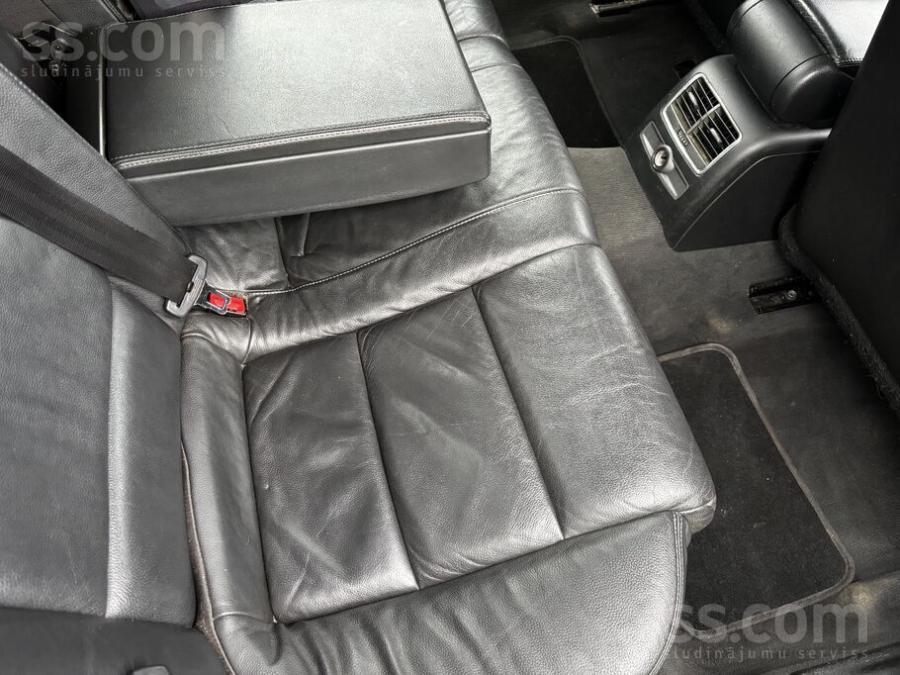 Melns Audi A6 2005 Daugavpils, ar dzinēja tilpumu 3.00 L un nobraukumu 353 tūkst. km par 3100 €, foto 10 vietnē AUTOMOTO.COM.LV