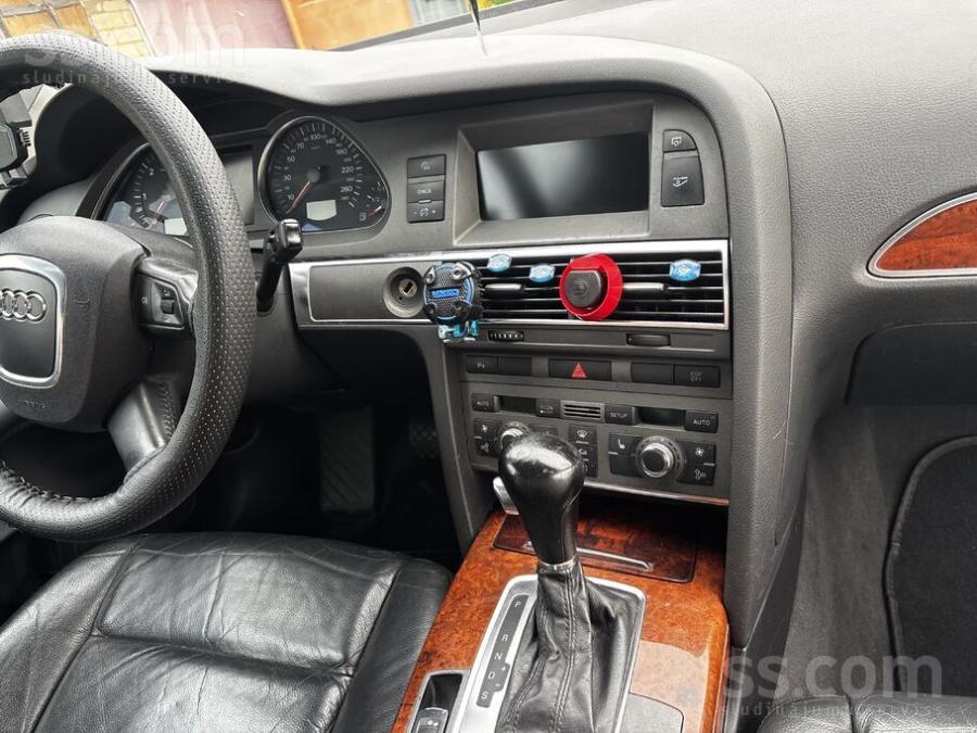 Melns Audi A6 2005 Daugavpils, ar dzinēja tilpumu 3.00 L un nobraukumu 353 tūkst. km par 3100 €, foto 11 vietnē AUTOMOTO.COM.LV