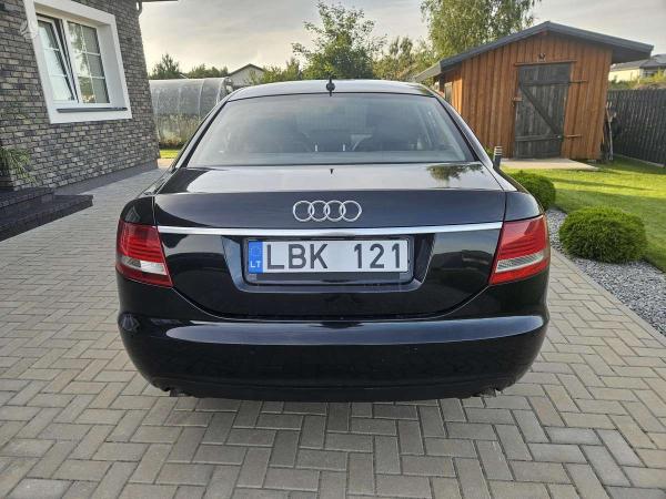 Melns Audi A6 2005 Viļņa, ar dzinēja tilpumu 2.70 L un nobraukumu 265 tūkst. km par 1050 €, foto 7 vietnē AUTOMOTO.COM.LV