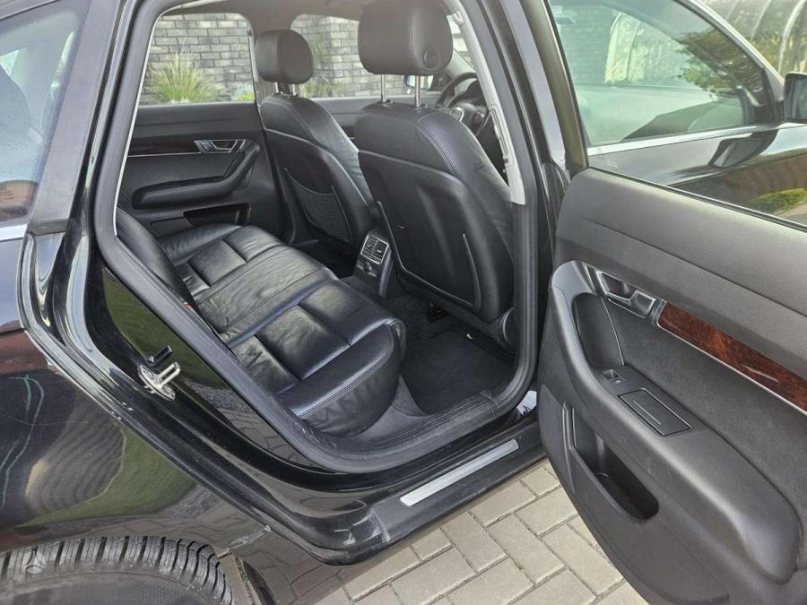 Black Audi A6 2005 in Vilnius, with an engine capacity of 2.70 L and mileage of 265 thousand km for 1050 €, photo 15 on AUTOMOTO.COM.LV