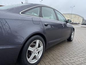 Melns Audi A6 2006 Valmiera, ar dzinēja tilpumu 3.20 L un nobraukumu 260 tūkst. km par 2100 €, foto 8 vietnē AUTOMOTO.COM.LV