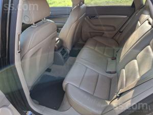 Melns Audi A6 2006 Tukums, ar dzinēja tilpumu 2.00 L un nobraukumu 328 tūkst. km par 2990 €, foto 11 vietnē AUTOMOTO.COM.LV